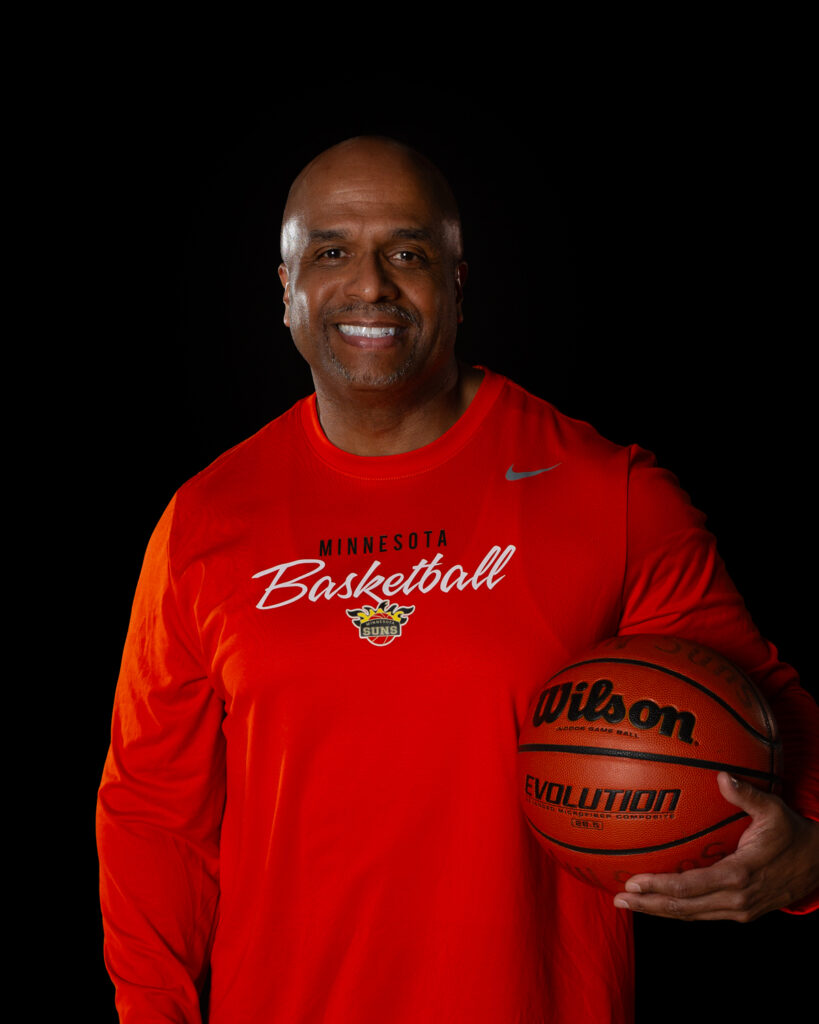 Girls Coaches – MN Suns